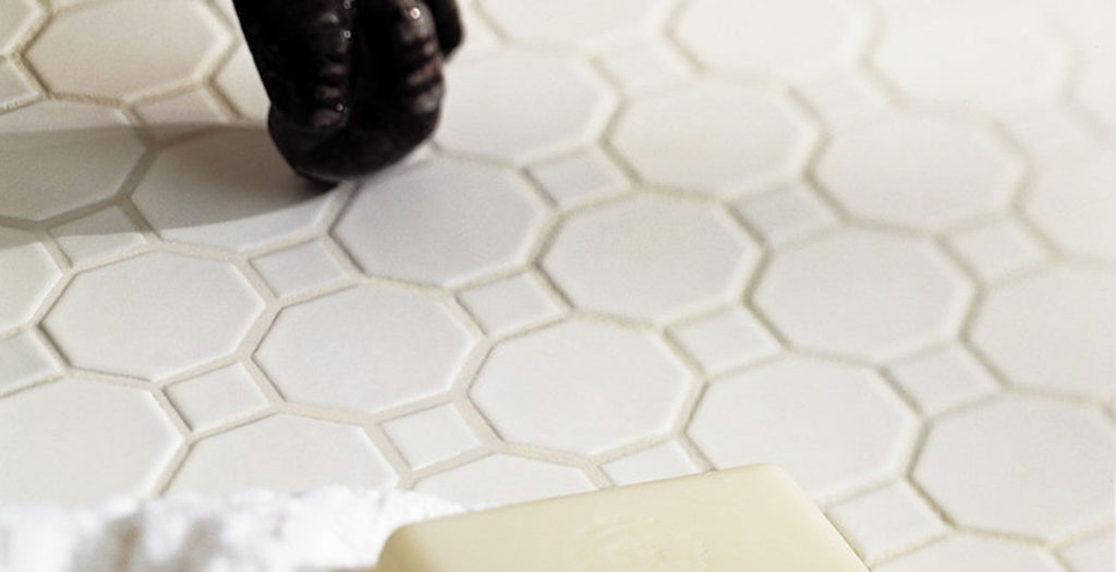OCTAGON & DOT™ – Daltile